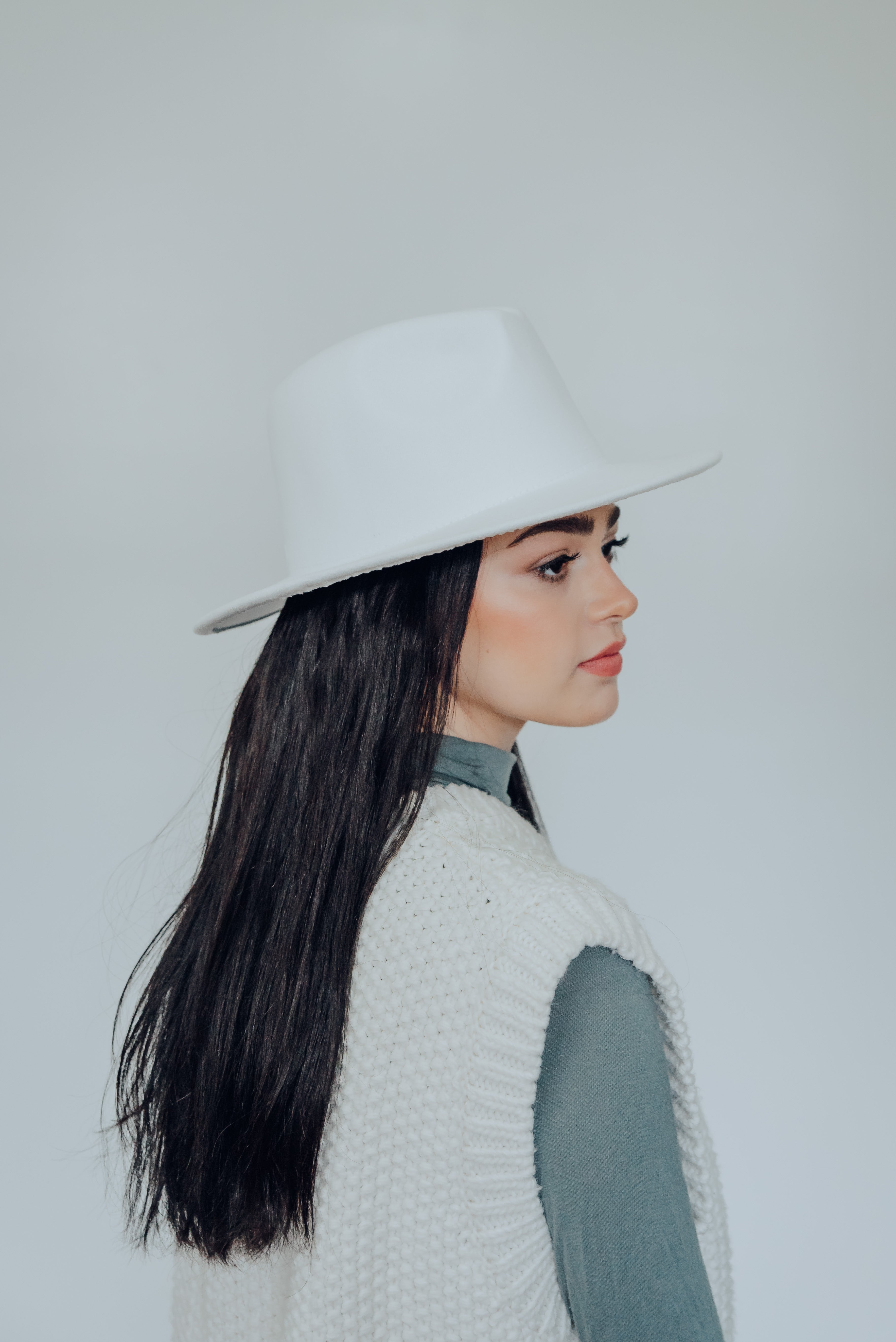 23" Black Light Wave Hat Wig – The Hustle Wig